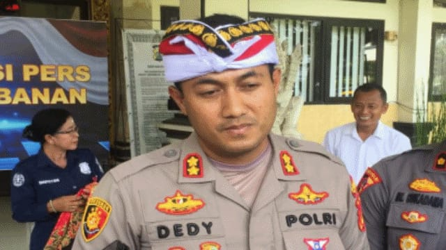 WNA Pelaku Hipnotis Pegawai Toko di Tabanan Lakukan Aksi Serupa Hingga ... WNA Pelaku Hipnotis Pegawai Toko di Tabanan Lakukan Aksi Serupa Hingga ...